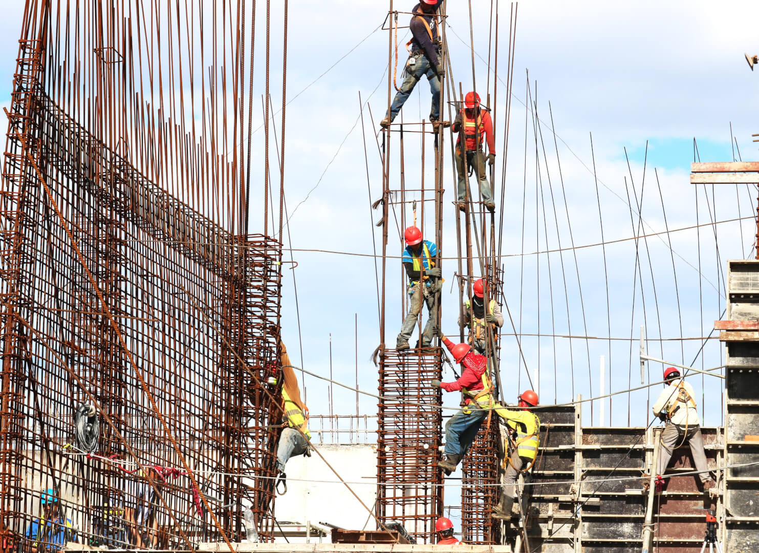 5 Safety Construction Tips That Will Save Lives - I.M. Pena Builders